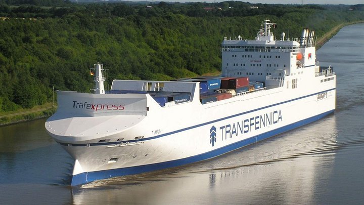 Frachtschiff- und Eisbrecherfahrt zum Polarkreis